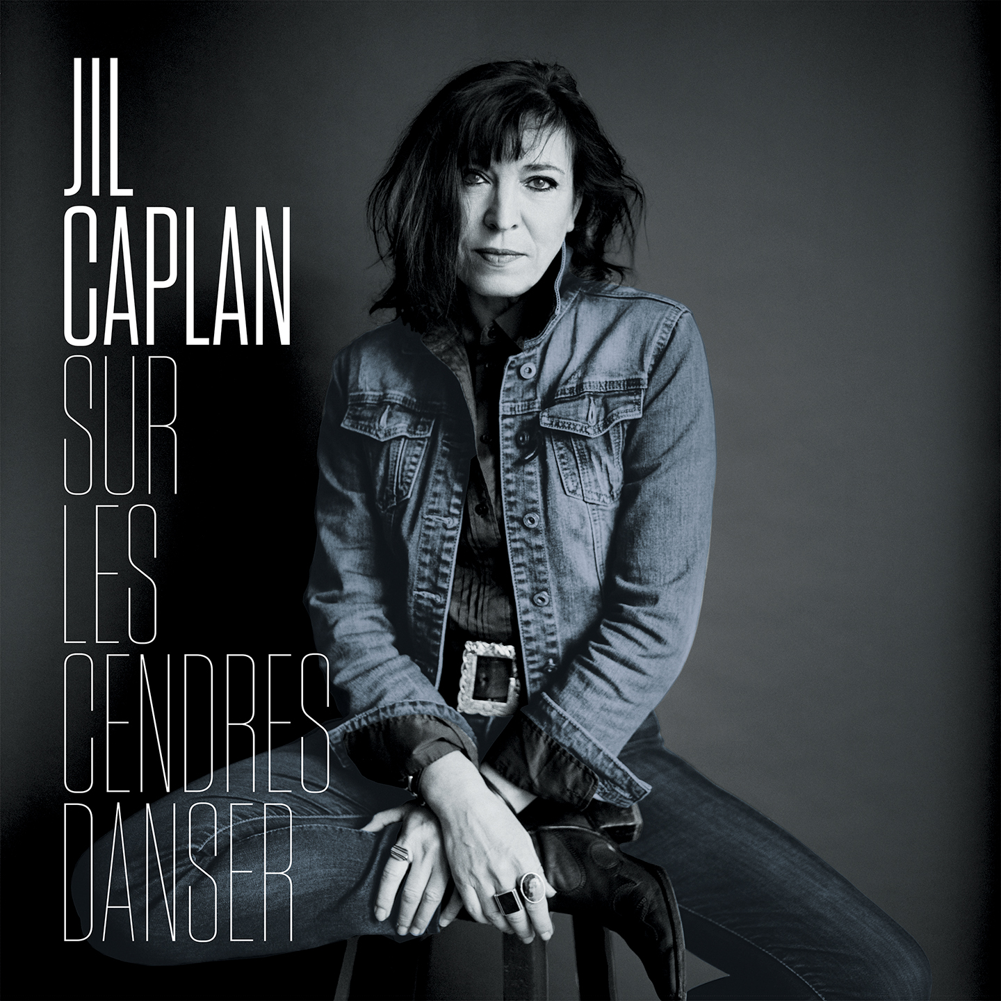 Jil Caplan - Sur les cendres danser 3/5